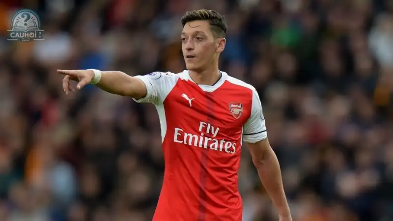 Tiểu sử Ozil - Cuộc đời và sự nghiệp của tiền vệ tài hoa